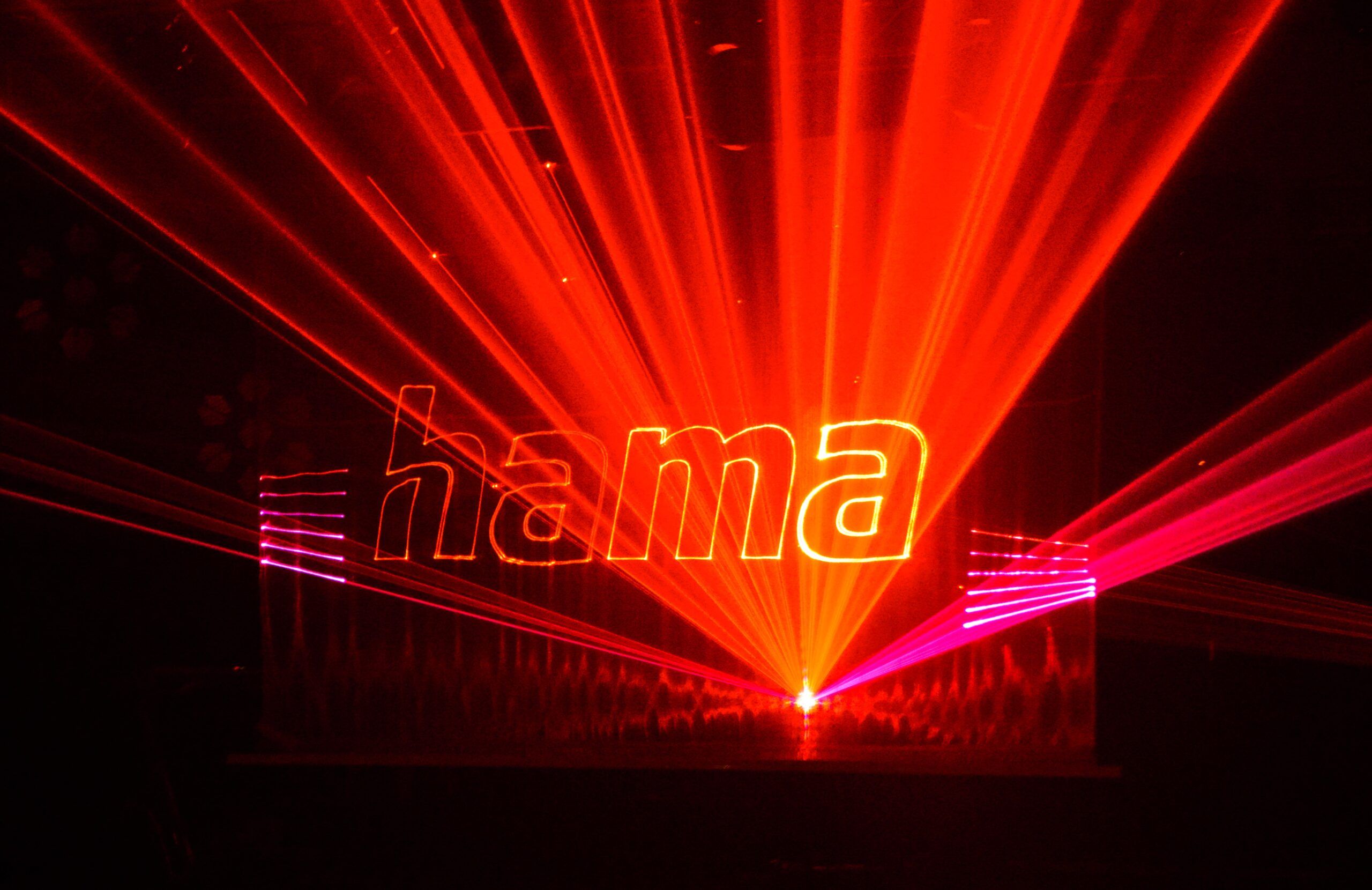 Chaotyczne początki i stopniowy progres. Zarys rozwoju marki Hama ...